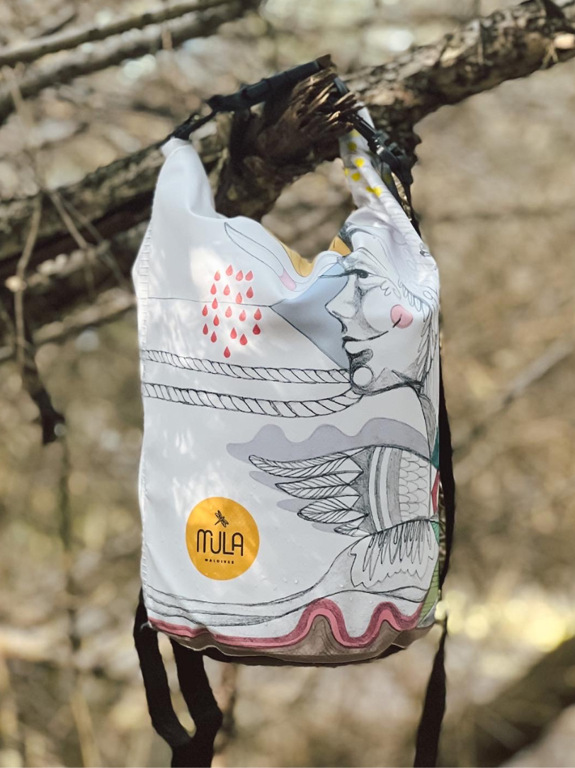 The Dancing Twins Dry Bag 5L – Mula Maldives